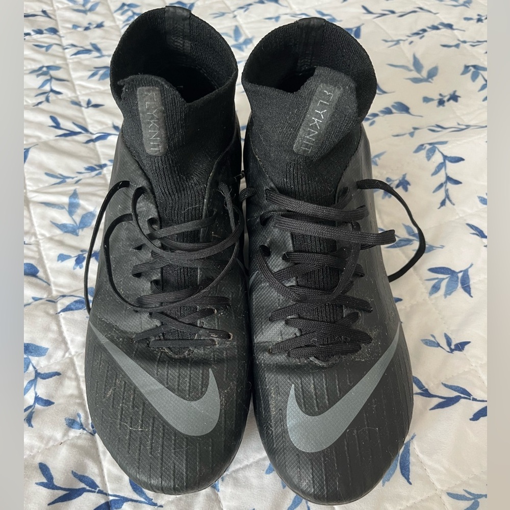 Nike Flyknit Soccer Cleats - Gem